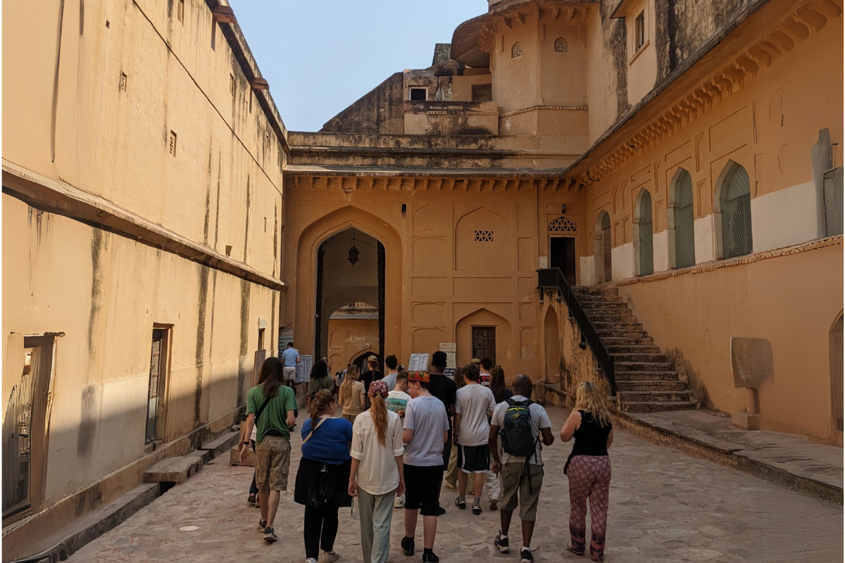 Your Essential Gap Year Guide to Visiting India - GapGuru